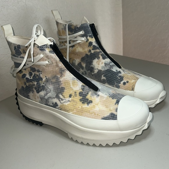 Converse | Shoes | Converse Run Star Hike Hi New Size 1m 125 W Very ...
